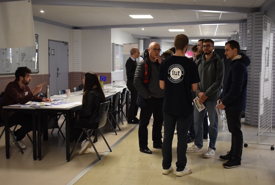 Plus de 1000 visiteurs dans les murs de l’IUT de Rodez - Média 12